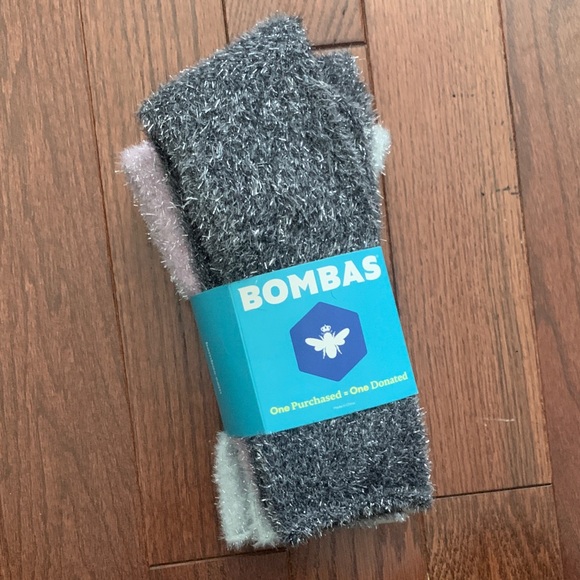 Bombas | Shoes | Bombas Gray And White Fuzzy Slippers | Poshmark